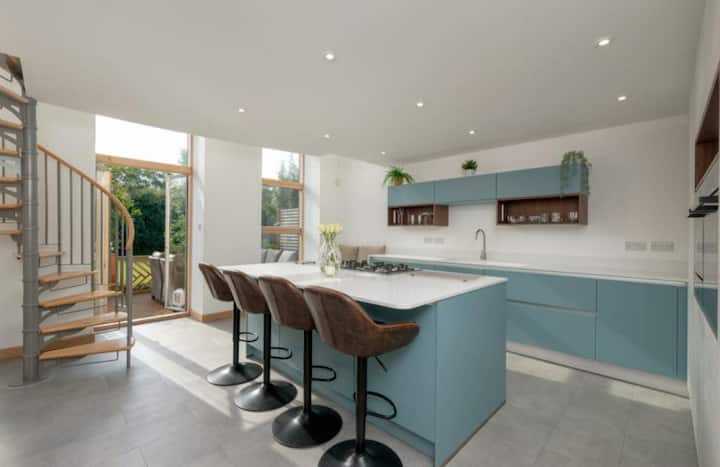 3 Bd, 3.5 Br - Large Townhouse - Edinburgh