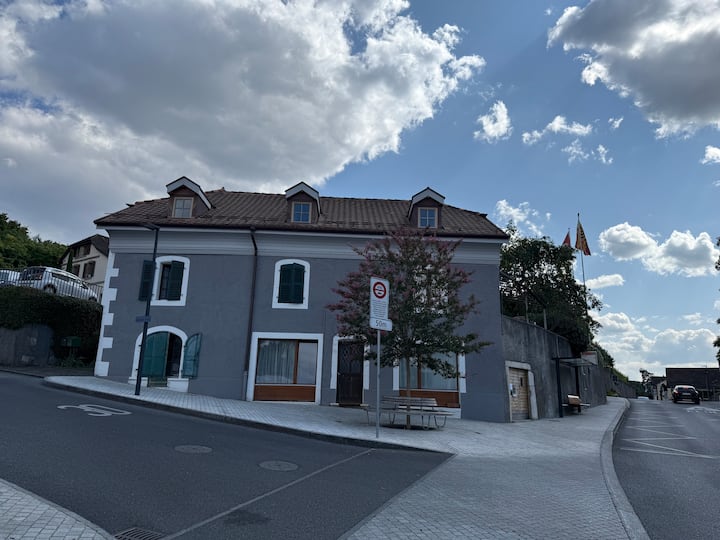 Joli Petit Studio - Ginebra