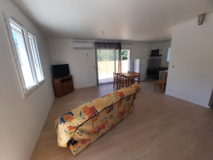 Petite Maisonnette à La Campagne - Saint-Sernin-sur-Rance