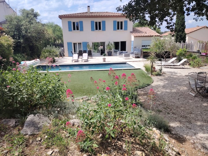 Maison Dans Un Cadre Magnifique - Alès
