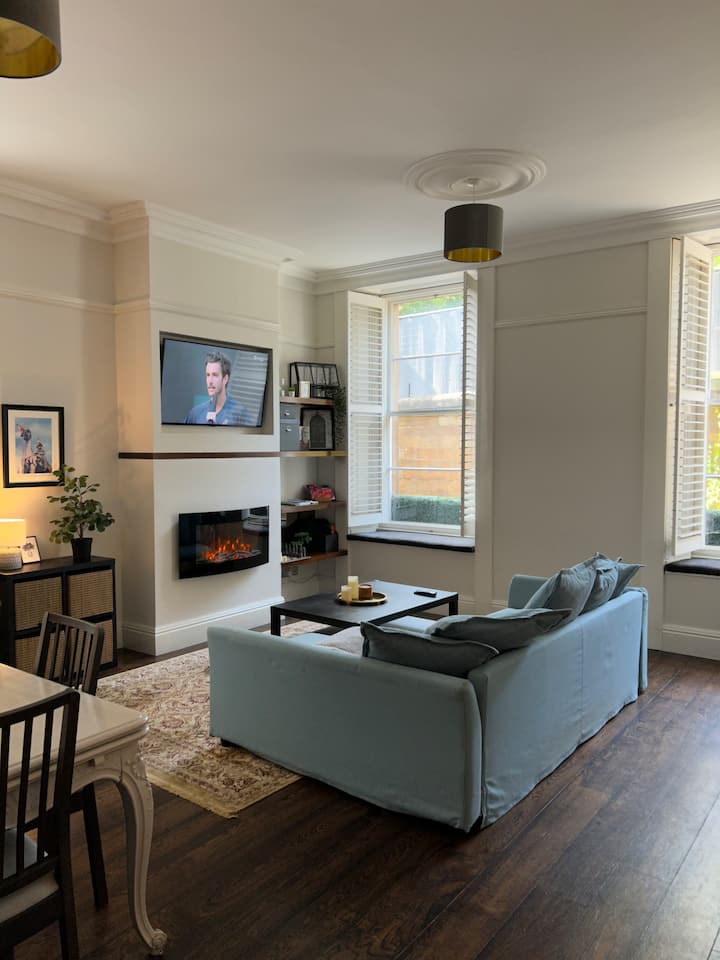 Spacious Apartment ~Kelvingrove - Glasgow