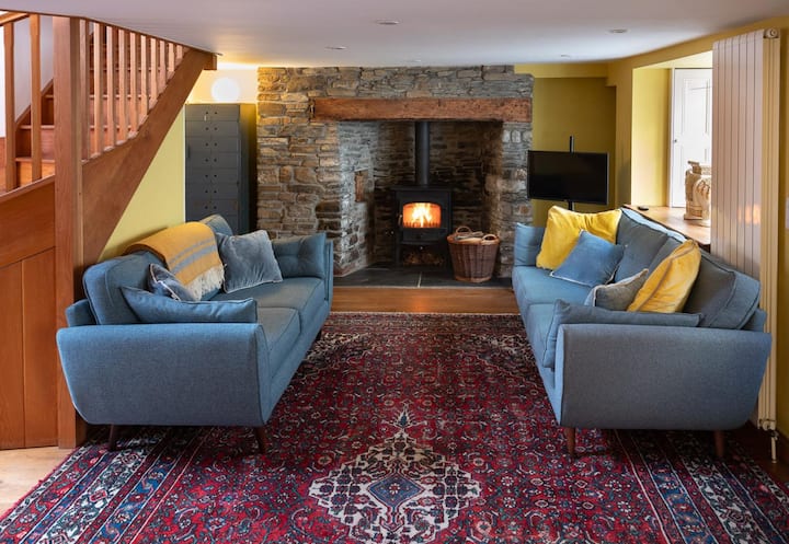 3 Bed In Appledore (Oc-t32218) - Appledore