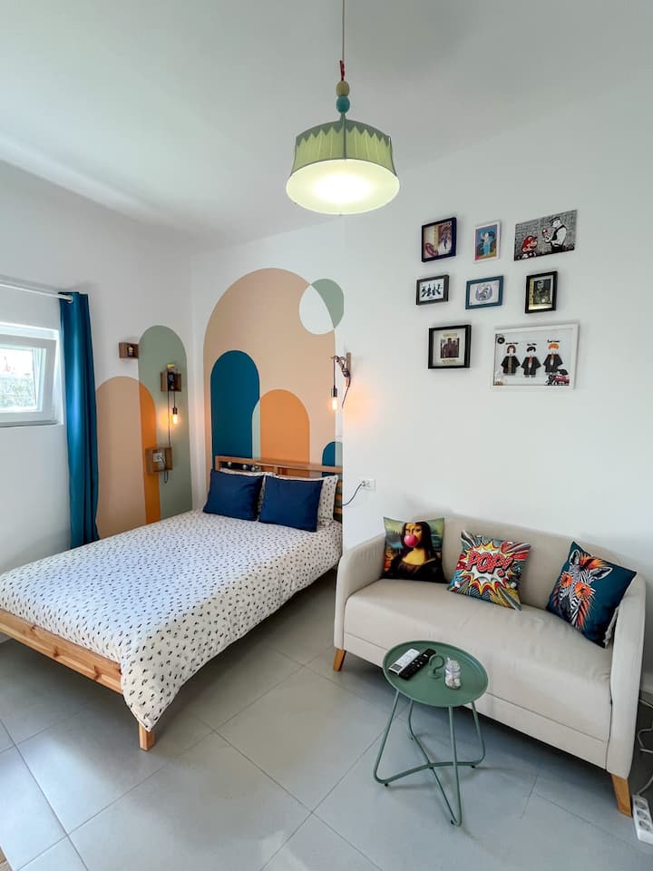 Blue Bergamote Popculture Studio - Сирос