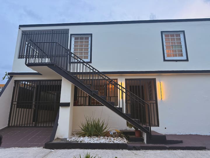 Casa Andrea: 10 Mins To Beaches And Airport - Trujillo Alto