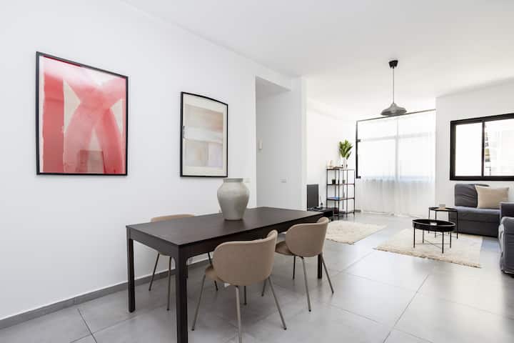 Stylish 2br • Mamad • Steps To Beach - Tel Aviv