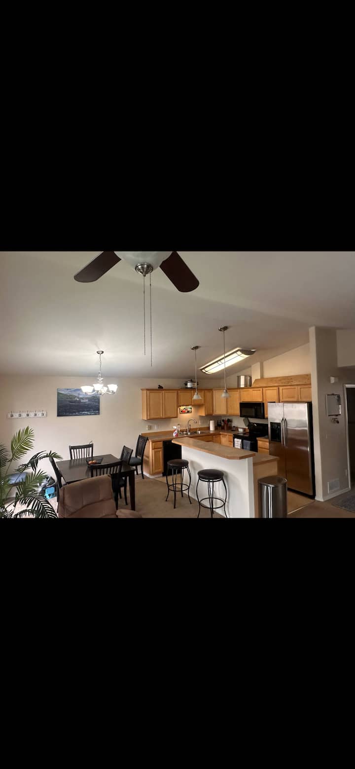 Hollowell House - Anchorage, AK