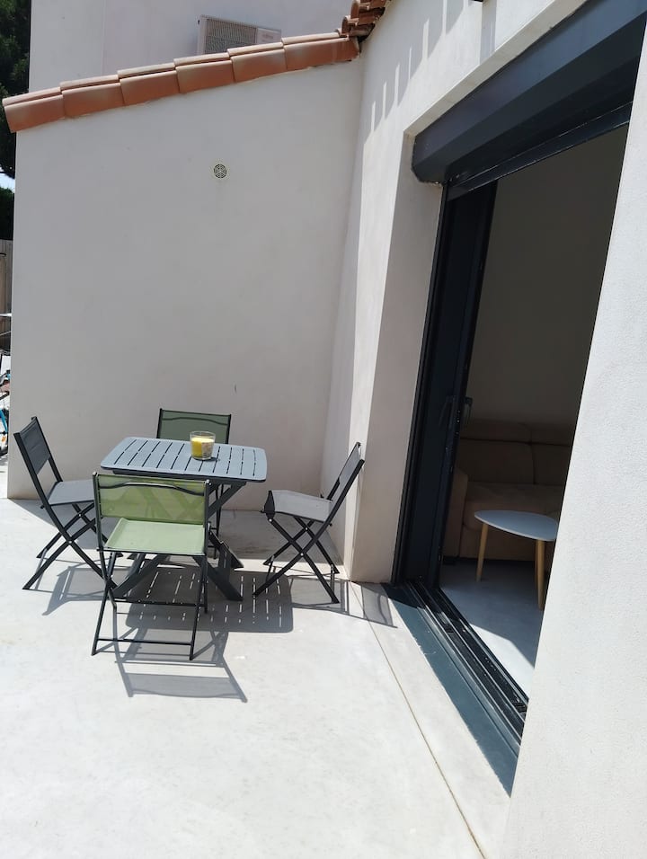 Appart T2 Avec Jardin
2 Personnes/1 Bébé - Palavas-les-Flots