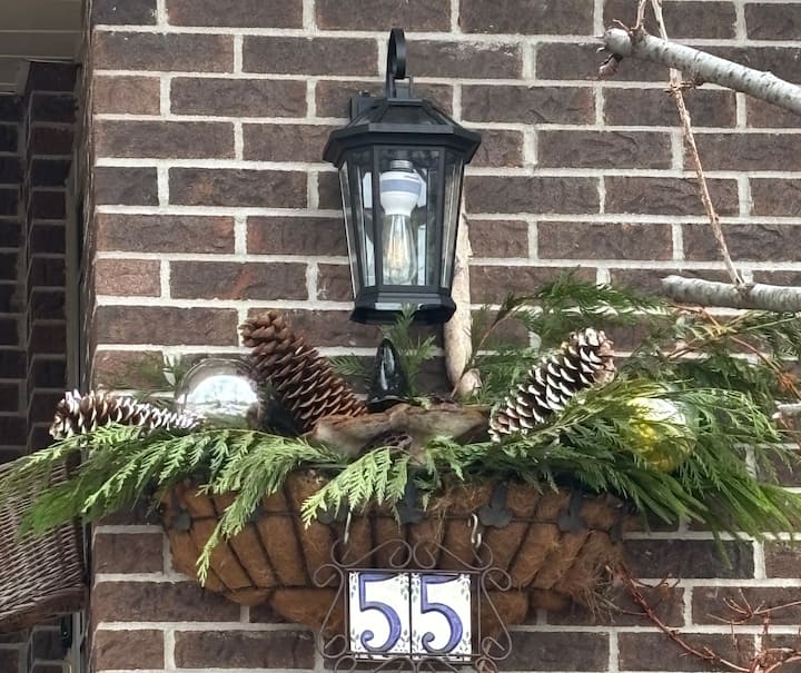 Cozy Retreat Fireplace Heated Bth Floor Parking - Toronto