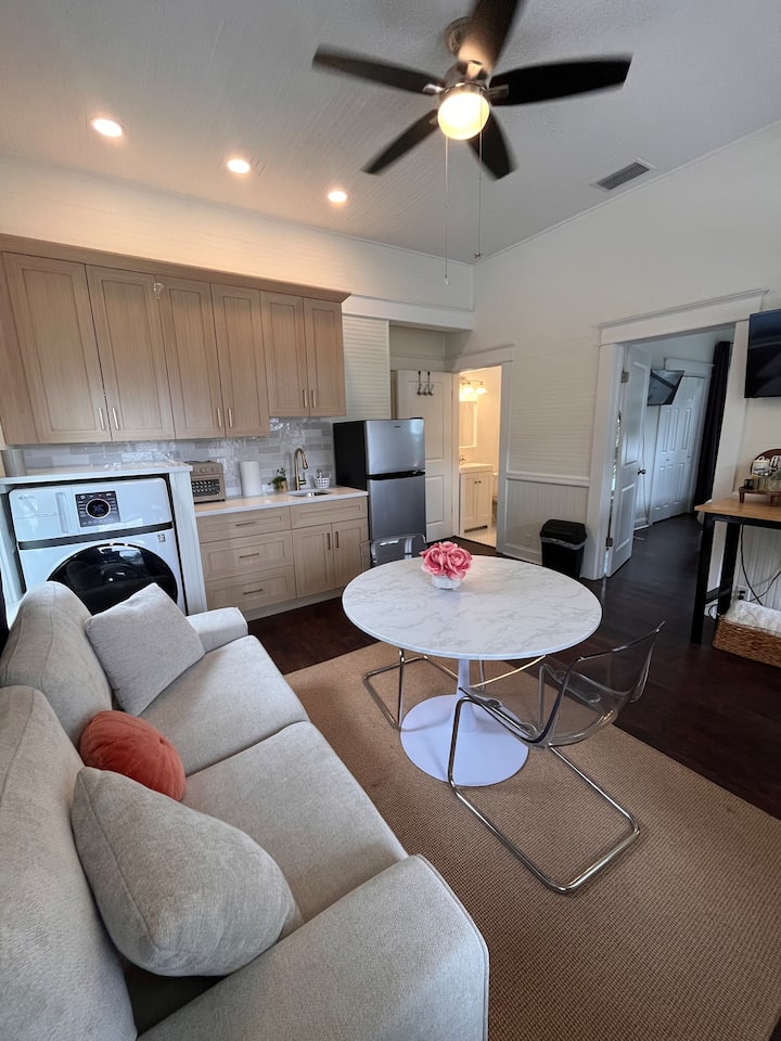 Cozy King Suite- Close To Downtown! - Davis Islands, FL