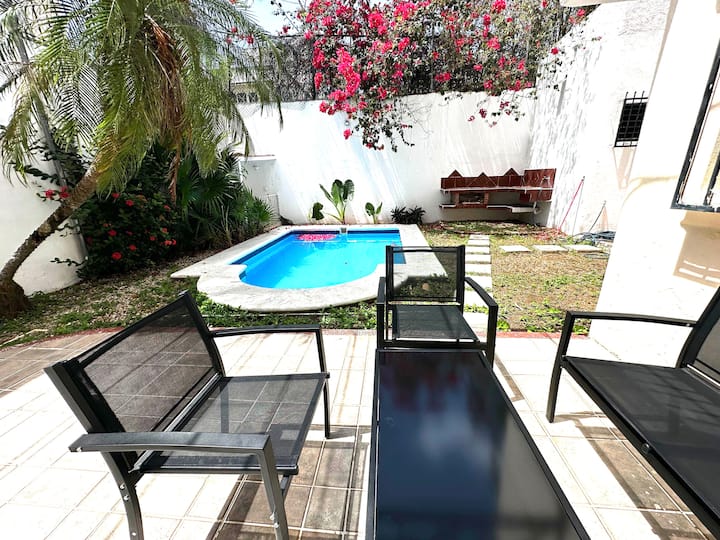 Casa Hermosa A 5 Min De La Zona Hotelera Con Alber - Cancún