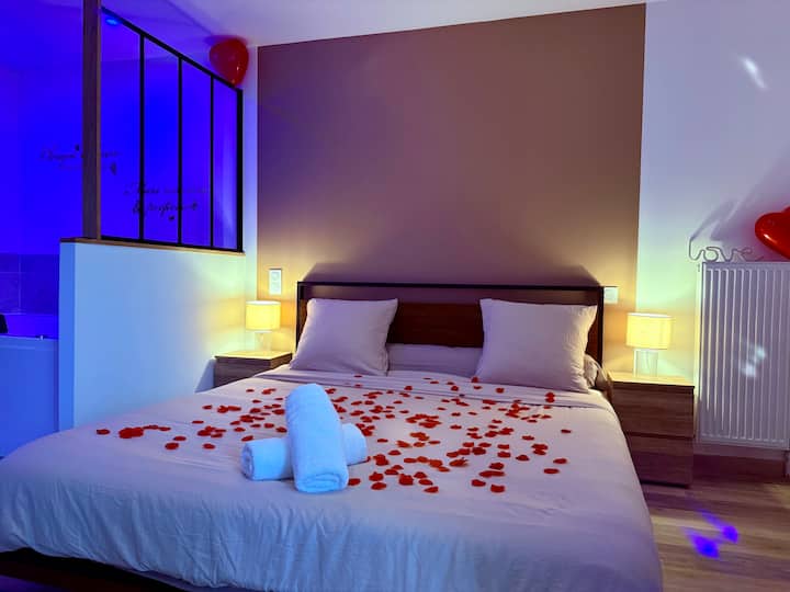 Suite Romantique, Balnéothérapie Proche De Paris - Saint-Germain-en-Laye