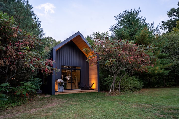 The Kabin - Delhi, ON, Canada