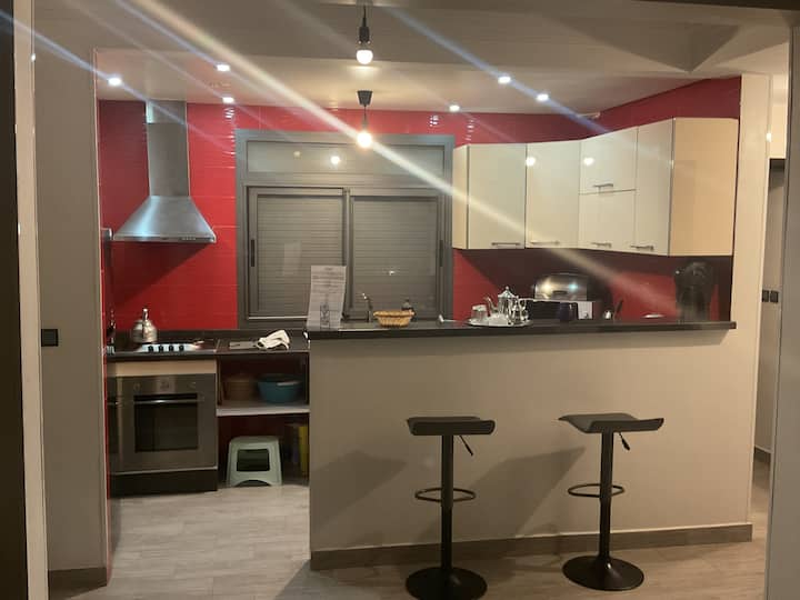 Beau 3 Pièces Neuf Moderne Wifi Clim &Satellite - Agadir