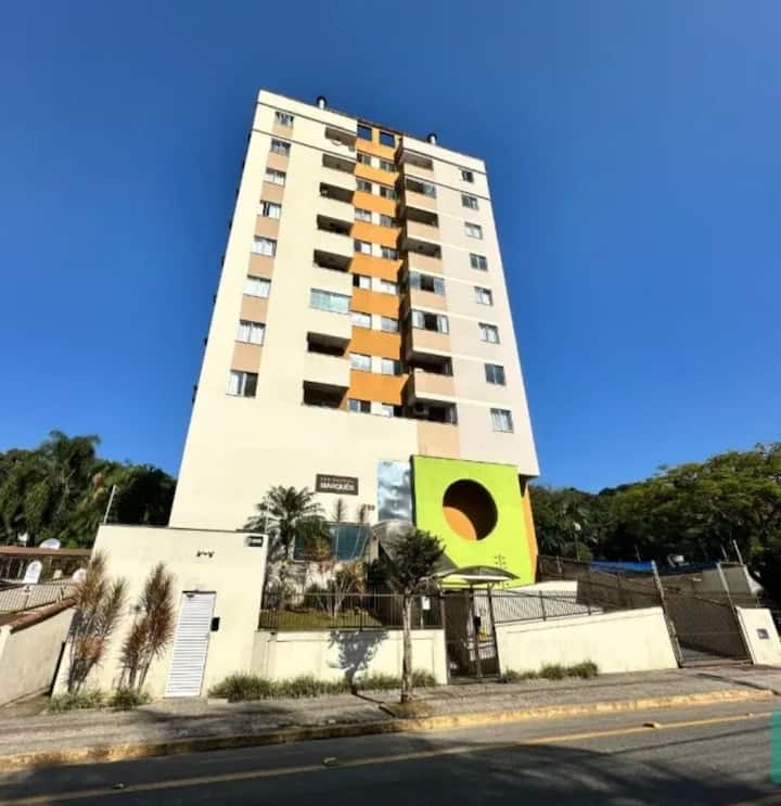 Apartamento Seguro Perto Do Centro E Rodovia. - Joinville