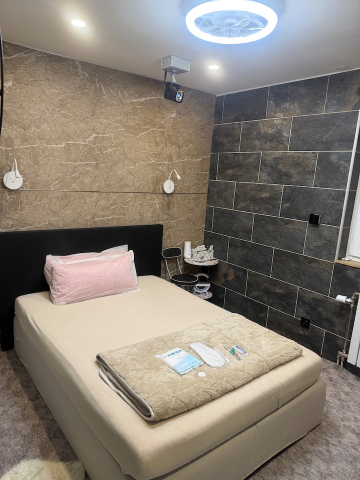 Eine Komplette Wohnung Bereitgestellt In Mannheim - Mannheim