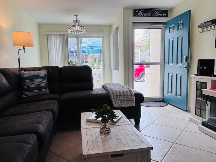 Beach Days & Family Stays - Siesta Key, FL