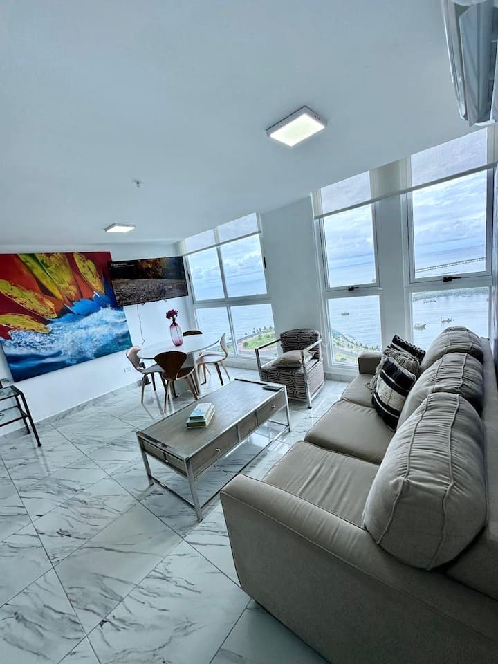 Sea View / Luxury Apt 1br/ 2 Bath ,Sofa Cama ! - Panama
