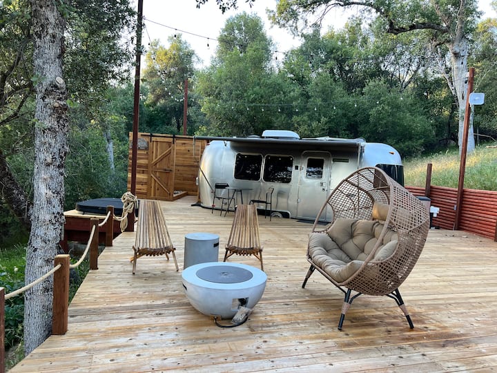 New! Airstream Glamping! - Oakhurst, CA