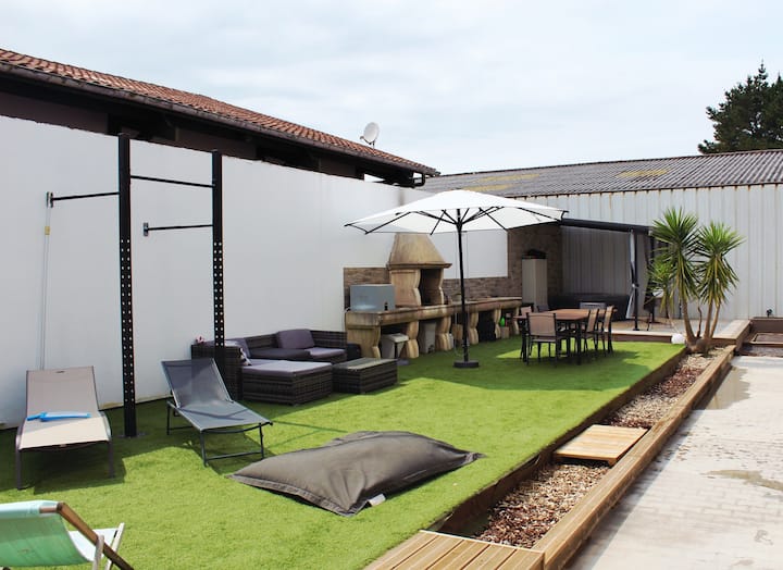 Logement Avec Piscine Et Jacuzzi - Pays basque français