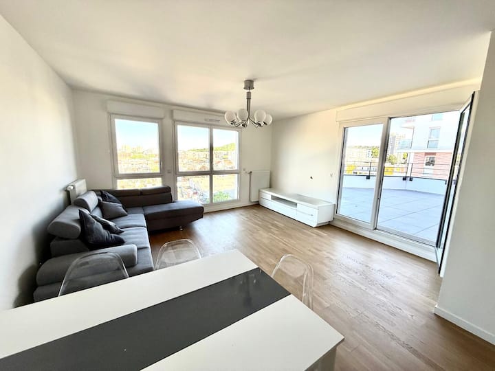 Appartement Avec Grande Terrasse - Romainville