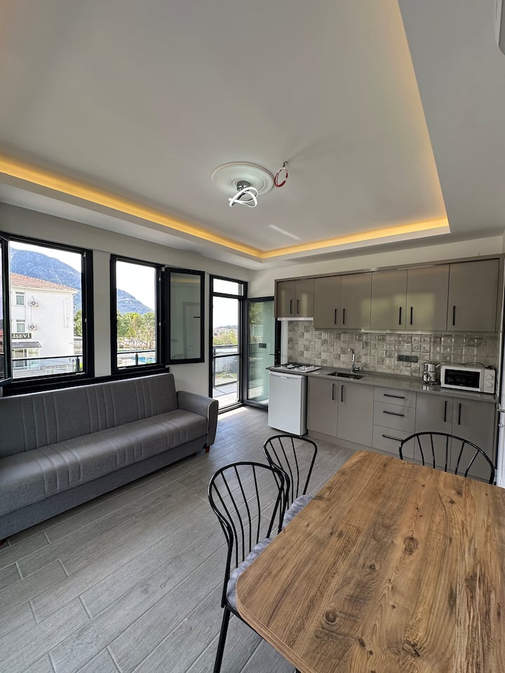 Fethiye De 3 Kişilik Lüx Daire - Ovacık