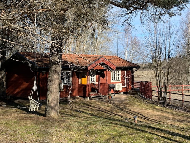 Lantligt Boende På Hästgård - Sigtuna