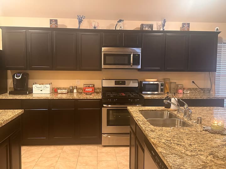 Peaceful & Fun Home - Spring, TX