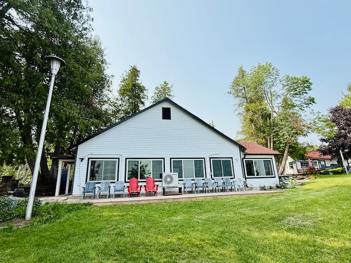 The Lodge - Bobcaygeon