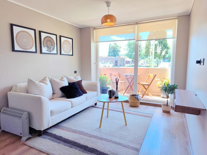 Moderno Y Luminoso | Estacionamiento Incluido - Valdivia