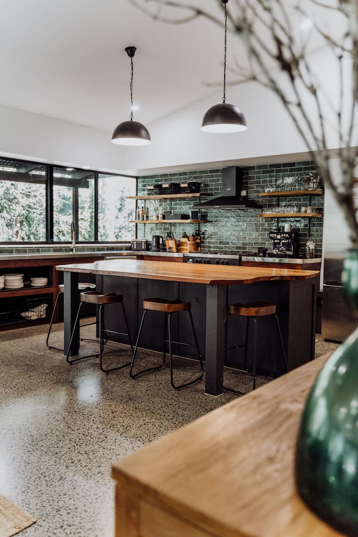 The Creekside Hideaway - Country Escape - Springbrook