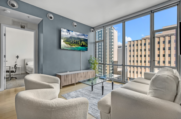 High Rise Downtown Dallas | Views + Free Parking - Dallas