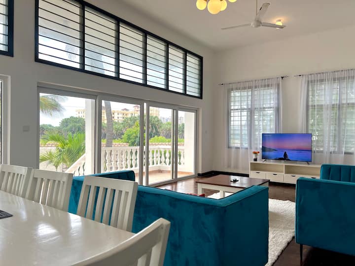 Nyali 4br Villa Near Beach, Pool, Wifi, Parking - Mombasa