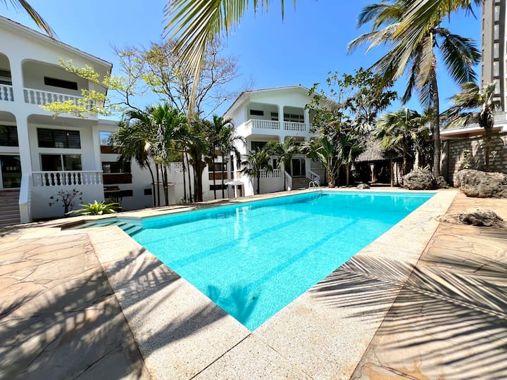 Nyali 4br Villa Near Beach - Mombasa