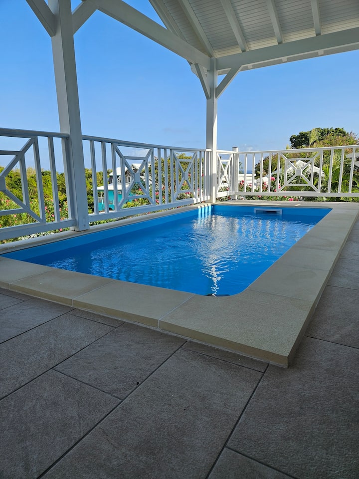 Un Petit Moment De Détente à Mg - Marie-Galante