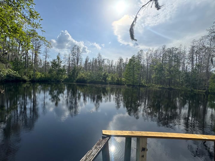 Exclusive Farmhouse Villa With Hot Tub Retreat - Wesley Chapel, FL