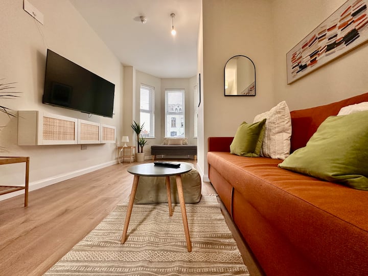 Stylish Luxury Apartment In Prime Belfast Location - Belfast