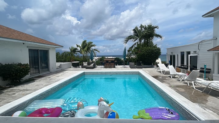 Ocean View Bliss Beach House With Pool - Nassau