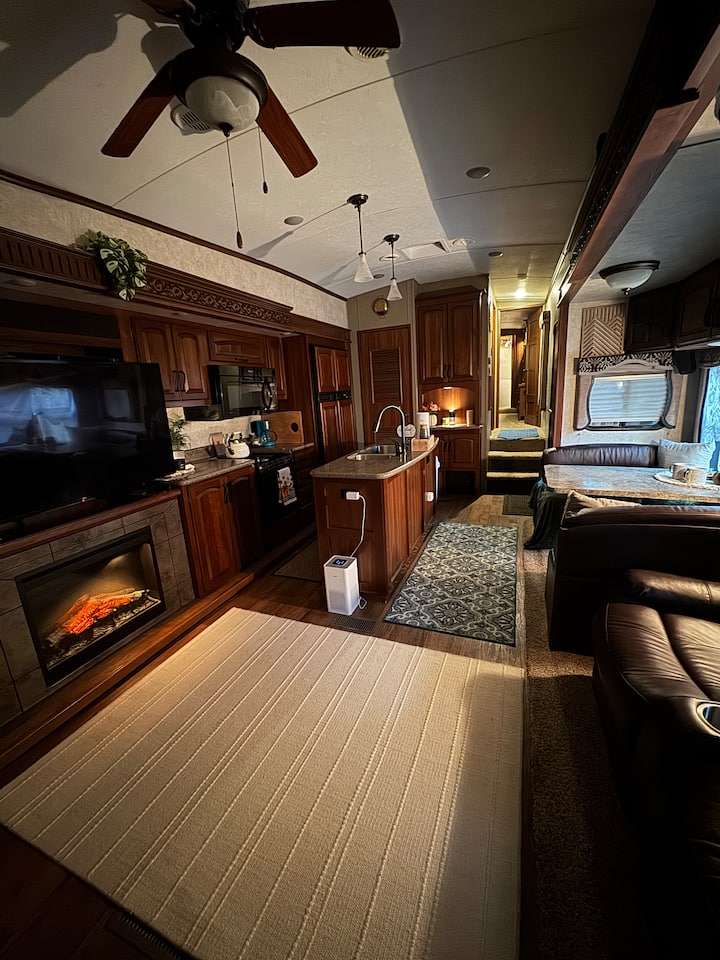 Montana - Enumclaw, WA