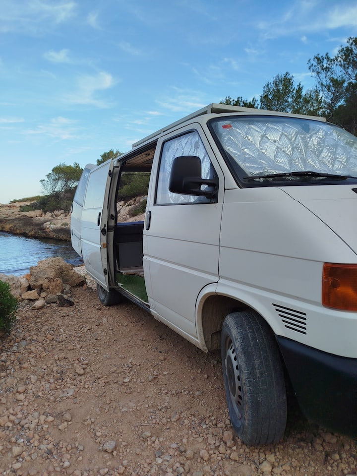 Volkswagen - Almenara