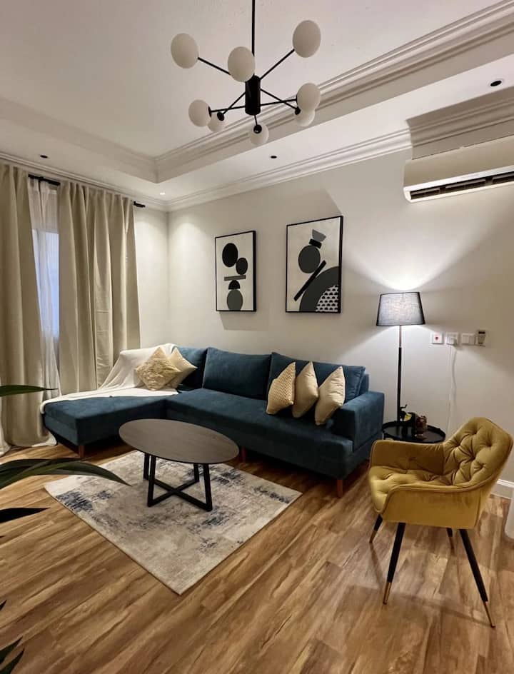 شقة هادئة في حي الملقا بغرفتين نوم ومجلس - Riyadh