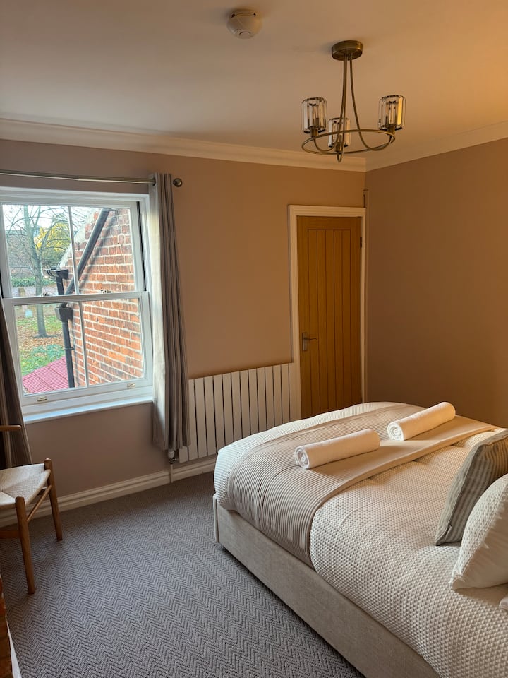 Cottage In The Centre - Mersea Island