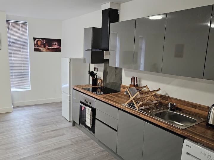 Apartment 8 - Wolverhampton