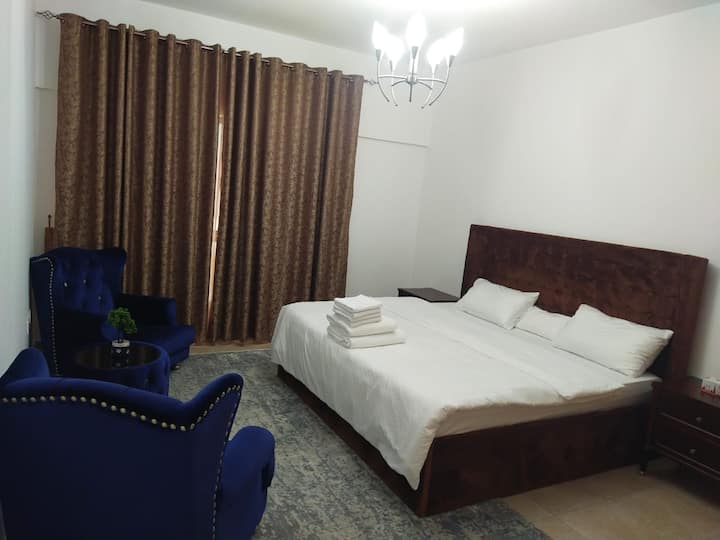 Apartment In Sharjah - Sharjah