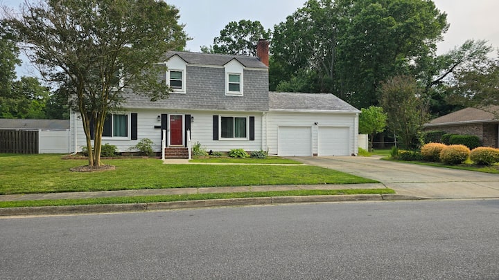 Beautiful Spacious Home Close To Beaches - 햄프턴