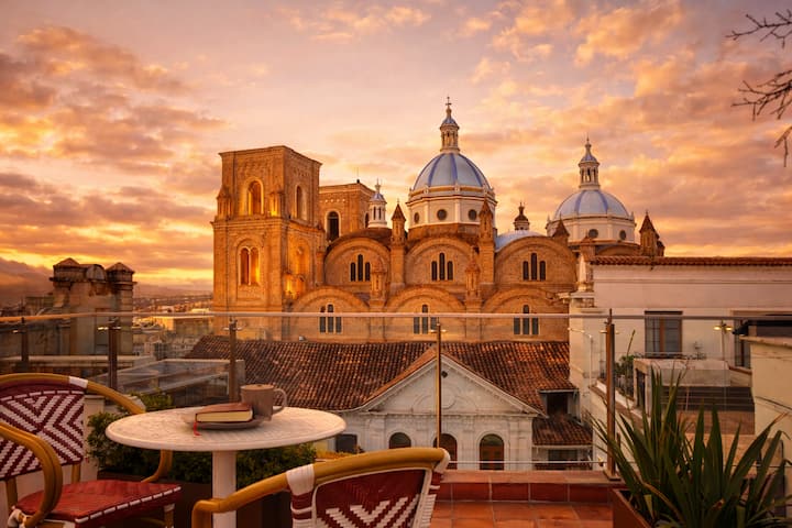 Suite Moderna+azotea Romántica Vista A La Catedral - Cuenca