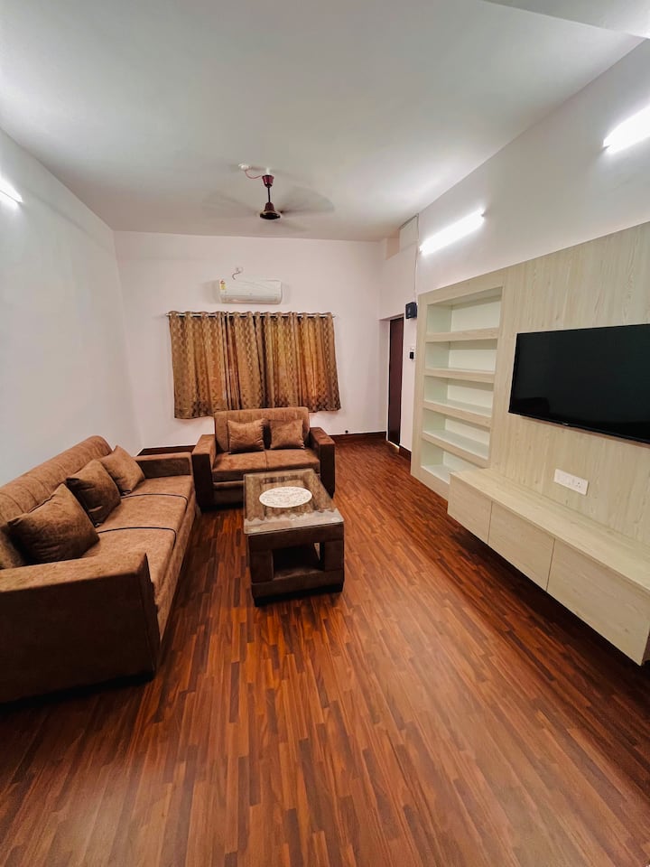 Stunning 2bhk At The Centre Of Ranchi - Ranchi
