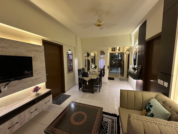 Cozy 2 Bedroom Apartment Stay - Karachi