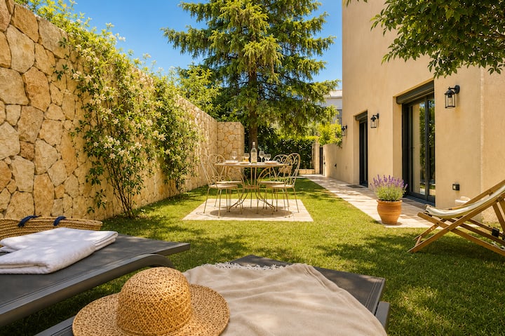 The Garden Spot Chic Stay, Jacuzzi, Bbq & Parking - Cagnes-sur-Mer