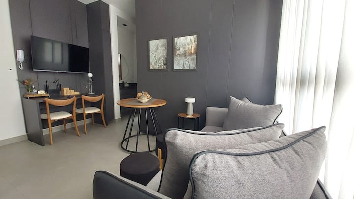 Studio Sicília | Ideal Para Relaxar Ou Trabalhar - Uberlândia