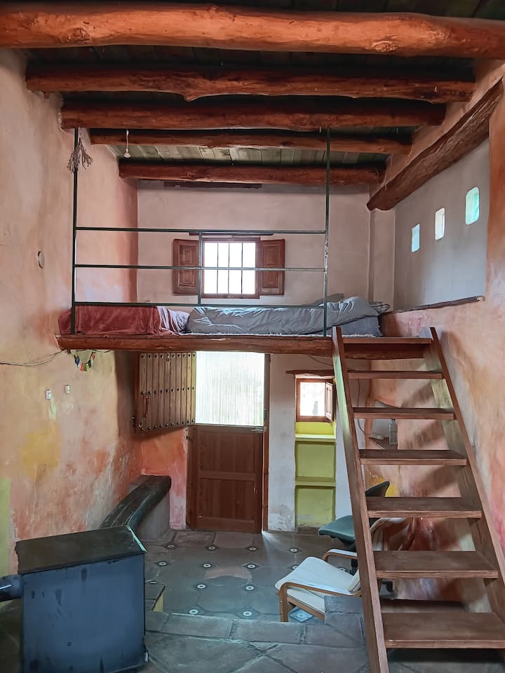 Linda Casita Rural - Soportújar